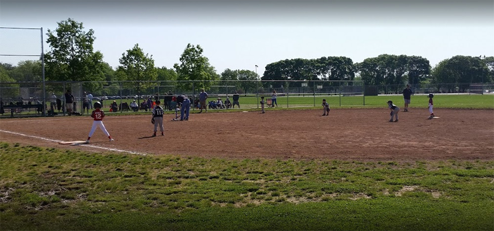 Heritage Oak Park - Discover Cincinnati Directory