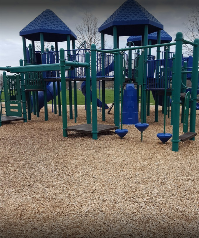 Heritage Oak Park - Discover Cincinnati Directory